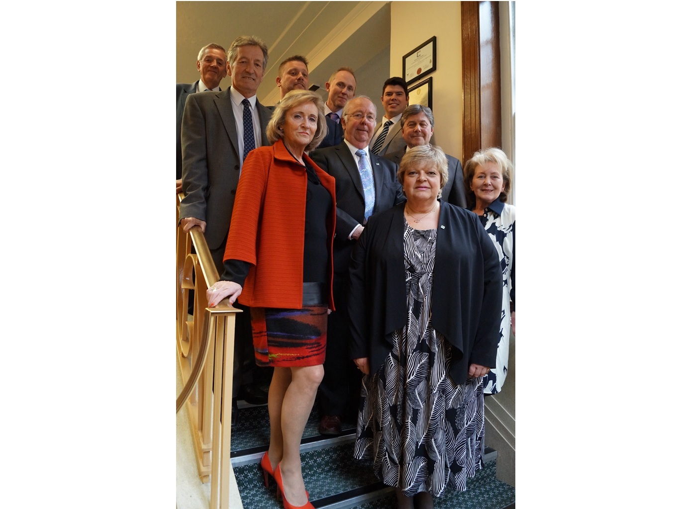 Chain of office changes hands at Wycombe District Council : Wycombe ...